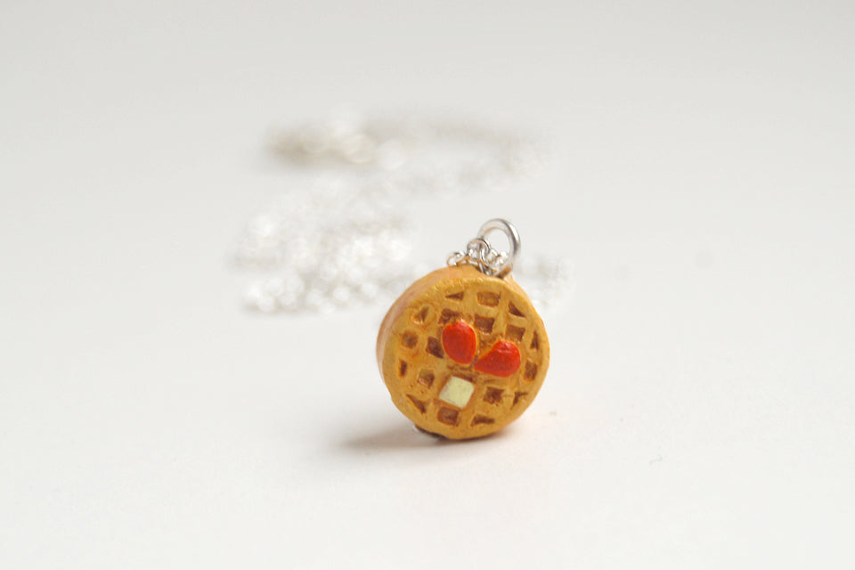 Yummy Waffle Necklace – Enchanted Leaves